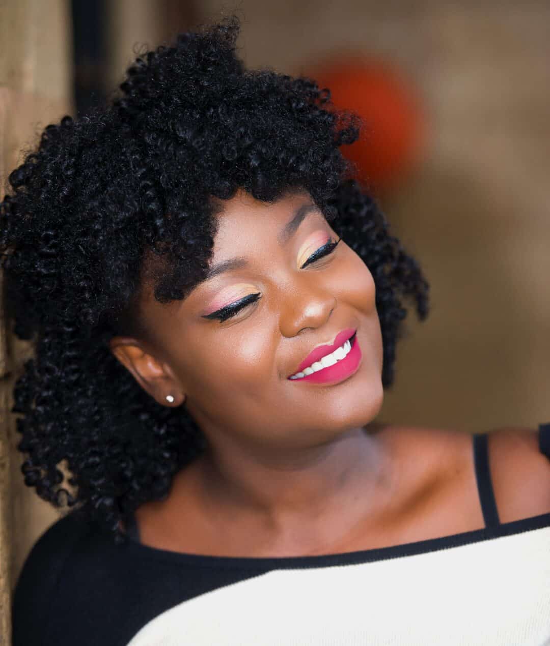 Finger Combing Natural Hair: How It Can Save Your Strands